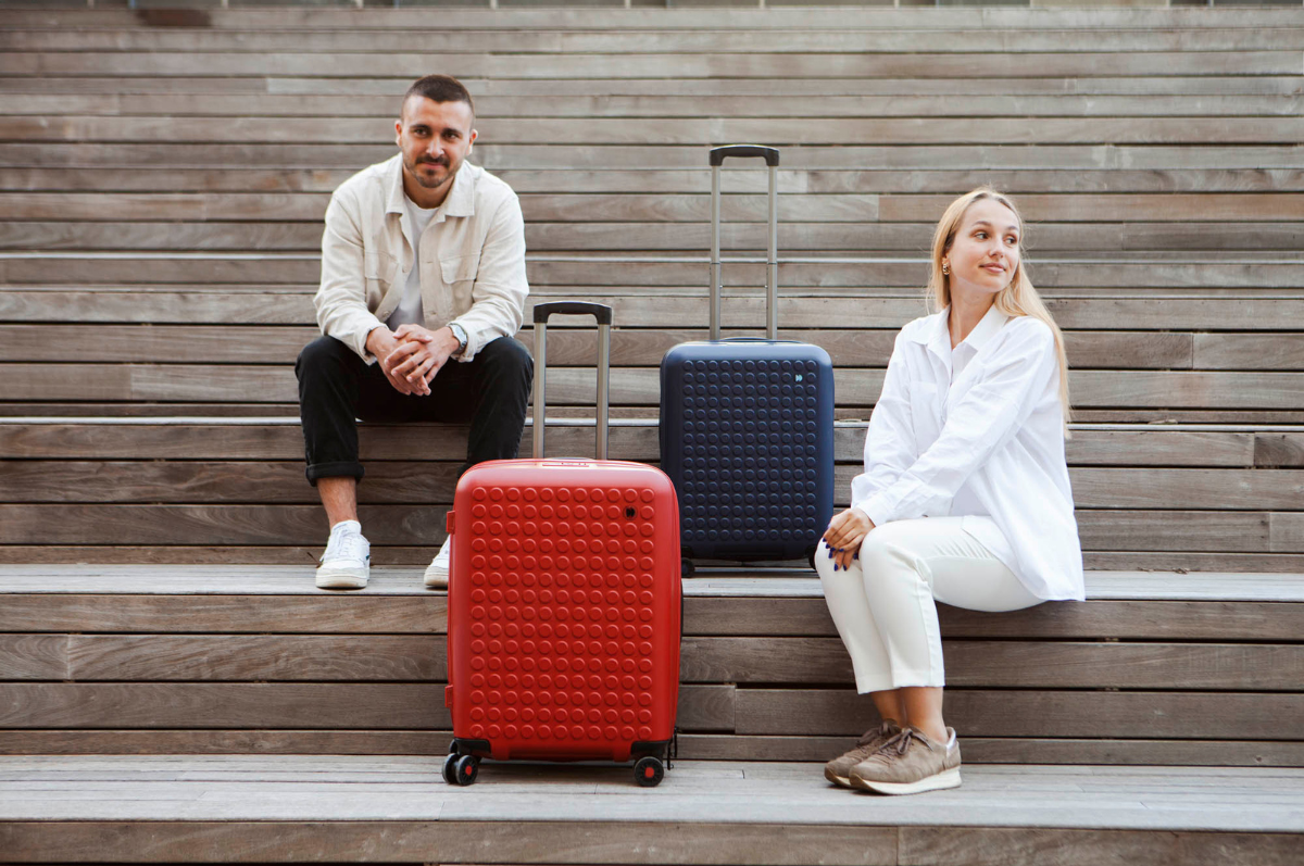FairTrotter - DOT-DROPS : la valise qui roule dans le bon sens